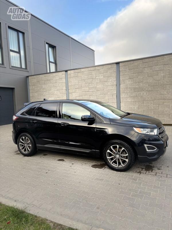 Melns Ford Edge 2015 Kretinga, ar dzinēja tilpumu 3.50 L un nobraukumu 168 tūkst. km par 9399 €, foto 2 vietnē AUTOMOTO.COM.LV