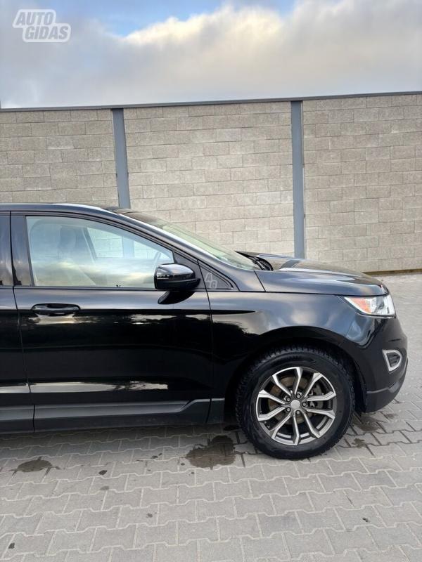 Melns Ford Edge 2015 Kretinga, ar dzinēja tilpumu 3.50 L un nobraukumu 168 tūkst. km par 9399 €, foto 4 vietnē AUTOMOTO.COM.LV