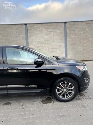 Black Ford Edge 2015 in Kretinga, with an engine capacity of 3.50 L and mileage of 168 thousand km for 9399 €, photo 5 on AUTOMOTO.COM.LV