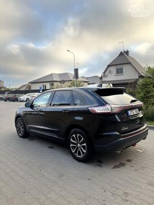 Black Ford Edge 2015 in Kretinga, with an engine capacity of 3.50 L and mileage of 168 thousand km for 9399 €, photo 9 on AUTOMOTO.COM.LV