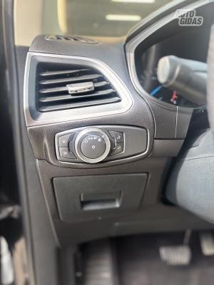 Black Ford Edge 2015 in Kretinga, with an engine capacity of 3.50 L and mileage of 168 thousand km for 9399 €, photo 23 on AUTOMOTO.COM.LV