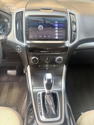 Black Ford Edge 2015 in Kretinga, with an engine capacity of 3.50 L and mileage of 168 thousand km for 9399 €, photo 28 on AUTOMOTO.COM.LV