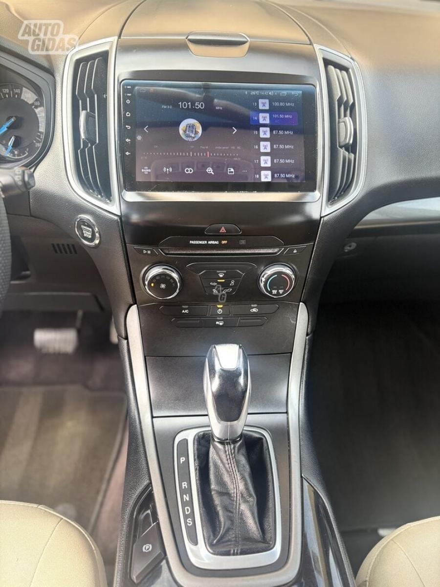 Black Ford Edge 2015 in Kretinga, with an engine capacity of 3.50 L and mileage of 168 thousand km for 9399 €, photo 28 on AUTOMOTO.COM.LV