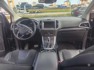 Melns Ford Edge 2015 Klaipėda, ar dzinēja tilpumu 2.72 L un nobraukumu 190 tūkst. km par 15000 €, foto 7 vietnē AUTOMOTO.COM.LV