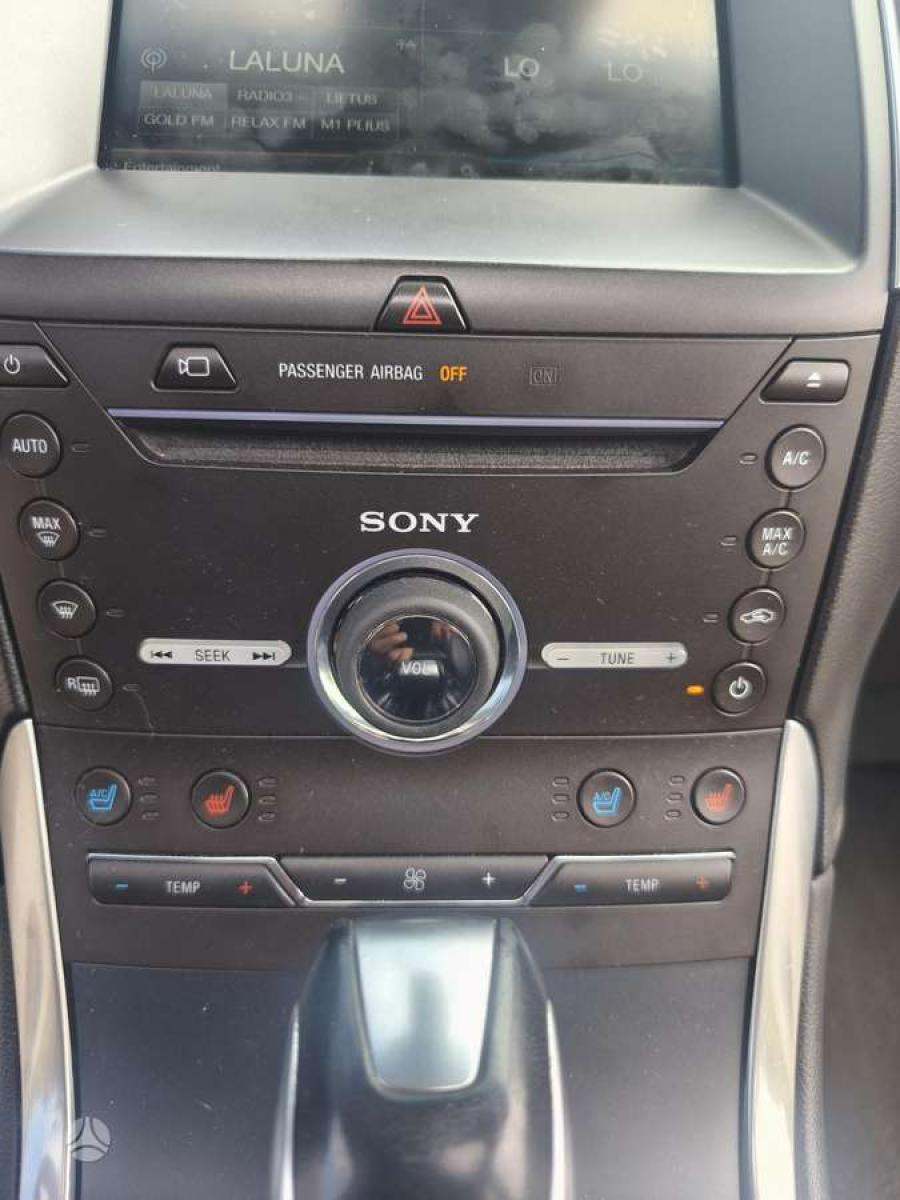 Melns Ford Edge 2015 Klaipėda, ar dzinēja tilpumu 2.72 L un nobraukumu 190 tūkst. km par 15000 €, foto 9 vietnē AUTOMOTO.COM.LV