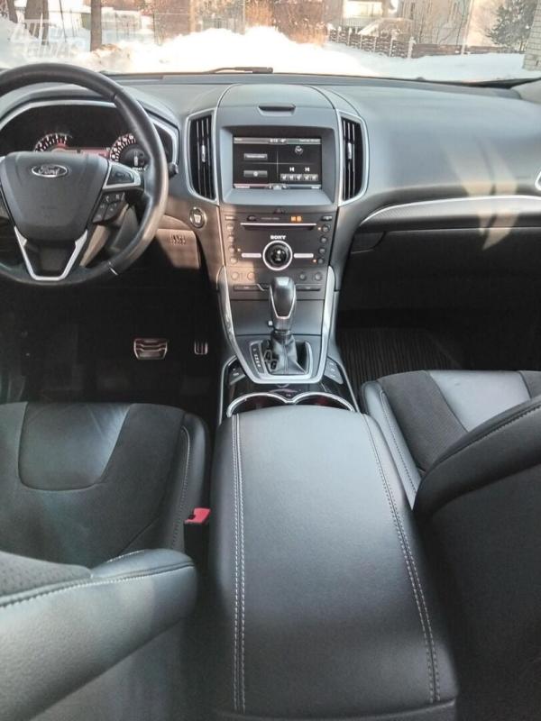 Melns Ford Edge 2016 Kretinga, ar dzinēja tilpumu 2.00 L un nobraukumu 210 tūkst. km par 14250 €, foto 9 vietnē AUTOMOTO.COM.LV