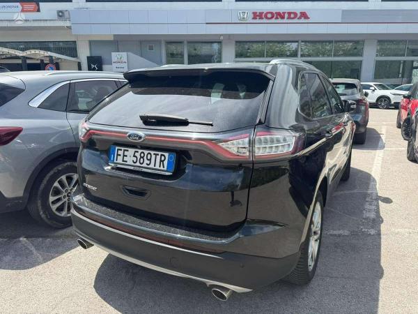 Melns Ford Edge 2016 Šauļi, ar dzinēja tilpumu 2.00 L un nobraukumu 270 tūkst. km par 9900 €, foto 6 vietnē AUTOMOTO.COM.LV