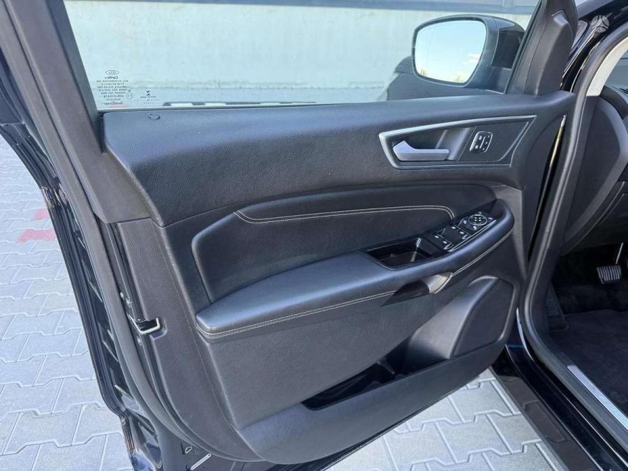 Melns Ford Edge 2016 Šauļi, ar dzinēja tilpumu 2.00 L un nobraukumu 290 tūkst. km par 7200 €, foto 18 vietnē AUTOMOTO.COM.LV