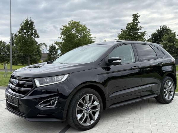 Black Ford Edge 2016 in Siauliai, with an engine capacity of 2.00 L and mileage of 249 thousand km for 16450 €, photo 4 on AUTOMOTO.COM.LV