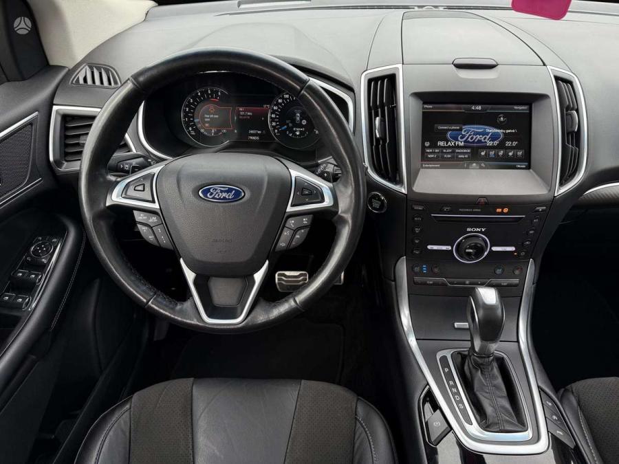 Black Ford Edge 2016 in Siauliai, with an engine capacity of 2.00 L and mileage of 249 thousand km for 16450 €, photo 21 on AUTOMOTO.COM.LV