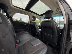 Black Ford Edge 2016 in Siauliai, with an engine capacity of 2.00 L and mileage of 249 thousand km for 16450 €, photo 31 on AUTOMOTO.COM.LV