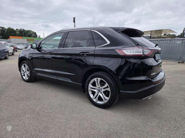 Black Ford Edge 2016 in Klaipeda, with an engine capacity of 2.00 L and mileage of 170 thousand km for 15400 €, photo 8 on AUTOMOTO.COM.LV