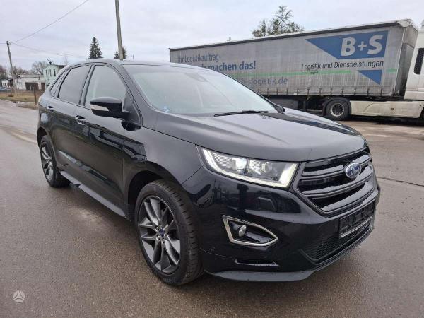 Black Ford Edge 2017 in Prienai, with an engine capacity of 2.00 L and mileage of 196 thousand km for 13300 €, photo 2 on AUTOMOTO.COM.LV