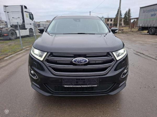 Black Ford Edge 2017 in Prienai, with an engine capacity of 2.00 L and mileage of 196 thousand km for 13300 €, photo 5 on AUTOMOTO.COM.LV