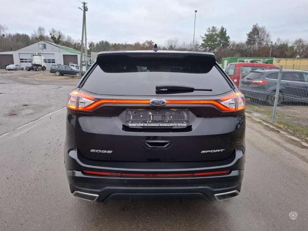 Black Ford Edge 2017 in Prienai, with an engine capacity of 2.00 L and mileage of 196 thousand km for 13300 €, photo 7 on AUTOMOTO.COM.LV