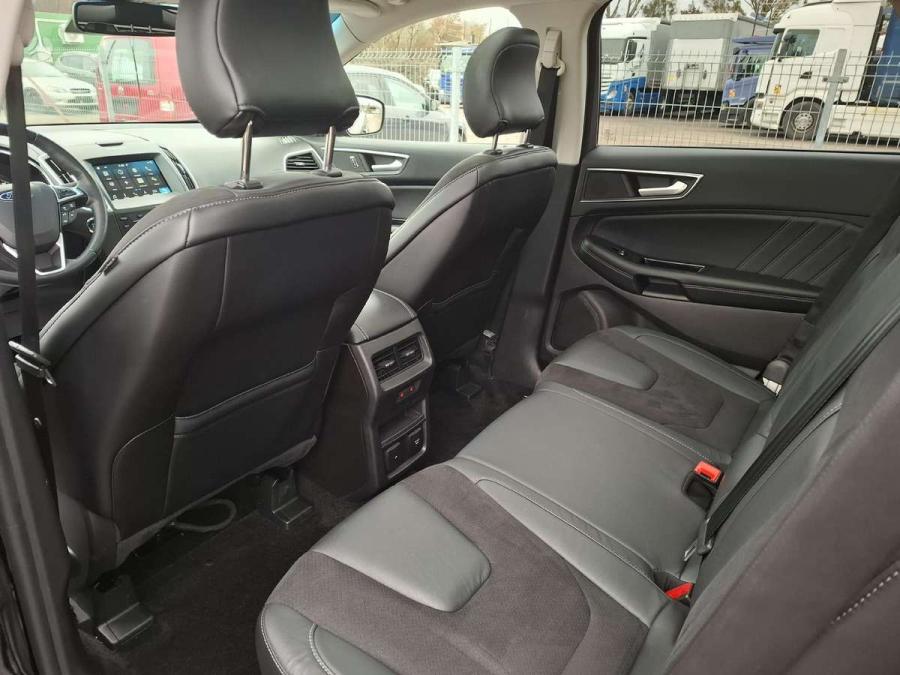 Black Ford Edge 2017 in Prienai, with an engine capacity of 2.00 L and mileage of 196 thousand km for 13300 €, photo 26 on AUTOMOTO.COM.LV
