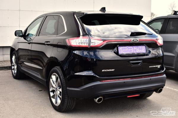 Black Ford Edge 2017 in Kretinga, with an engine capacity of 3.50 L and mileage of 128 thousand km for 17500 €, photo 6 on AUTOMOTO.COM.LV