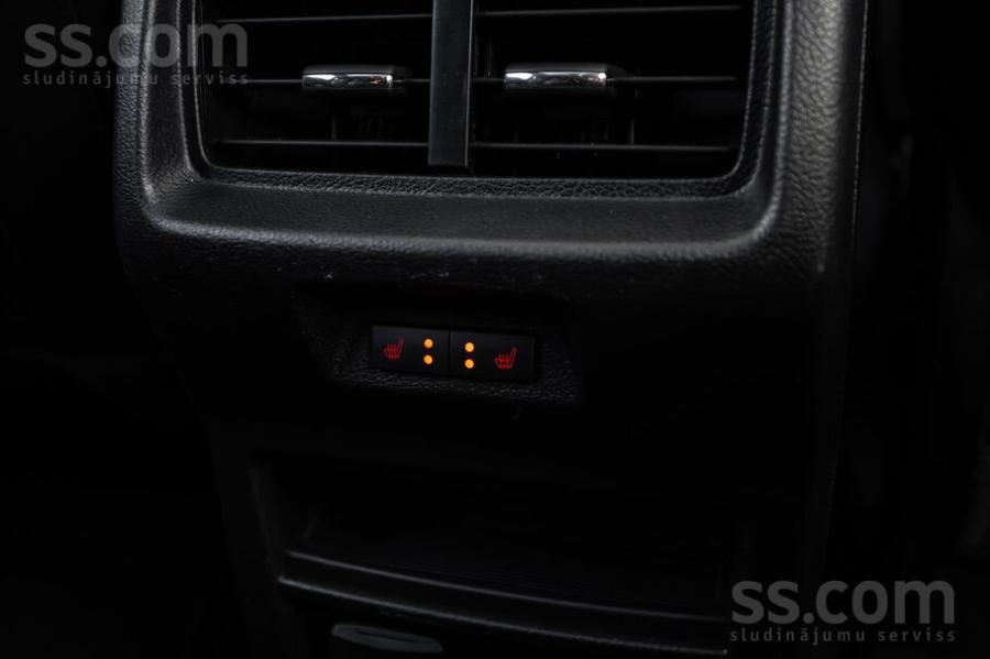 Melns Ford Edge 2017 Jelgava, ar dzinēja tilpumu 2.00 L un nobraukumu 0 tūkst. km par 15700 €, foto 11 vietnē AUTOMOTO.COM.LV