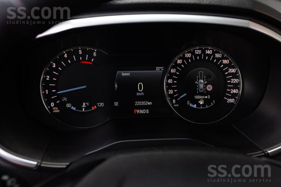 Melns Ford Edge 2017 Jelgava, ar dzinēja tilpumu 2.00 L un nobraukumu 0 tūkst. km par 15700 €, foto 33 vietnē AUTOMOTO.COM.LV
