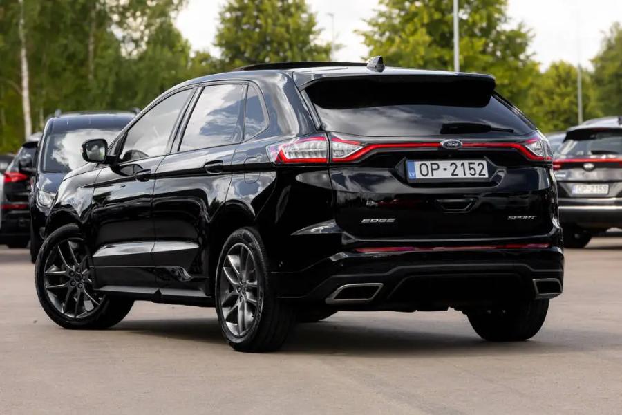 Melns Ford Edge 2017 Jelgava, ar dzinēja tilpumu 2.00 L un nobraukumu 225 tūkst. km par 15700 €, foto 6 vietnē AUTOMOTO.COM.LV
