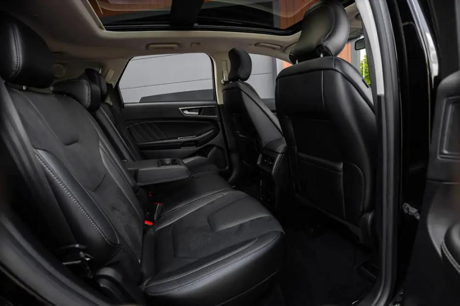 Melns Ford Edge 2017 Jelgava, ar dzinēja tilpumu 2.00 L un nobraukumu 225 tūkst. km par 15700 €, foto 10 vietnē AUTOMOTO.COM.LV