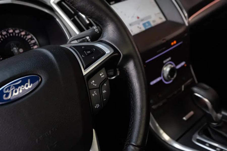 Melns Ford Edge 2017 Jelgava, ar dzinēja tilpumu 2.00 L un nobraukumu 225 tūkst. km par 15700 €, foto 31 vietnē AUTOMOTO.COM.LV