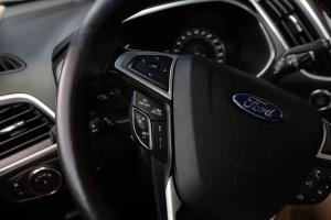 Melns Ford Edge 2017 Jelgava, ar dzinēja tilpumu 2.00 L un nobraukumu 225 tūkst. km par 15700 €, foto 32 vietnē AUTOMOTO.COM.LV