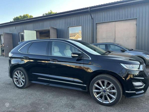 Melns Ford Edge 2017 Tauragė, ar dzinēja tilpumu 2.00 L un nobraukumu 240 tūkst. km par 8400 €, foto 8 vietnē AUTOMOTO.COM.LV