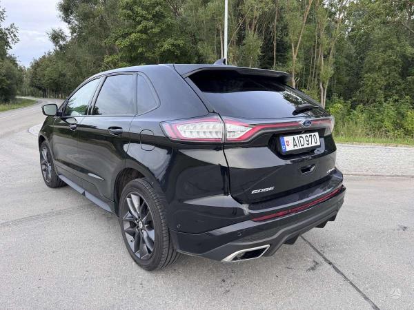 Black Ford Edge 2017 in Panevezys, with an engine capacity of 2.00 L and mileage of 212 thousand km for 14500 €, photo 10 on AUTOMOTO.COM.LV