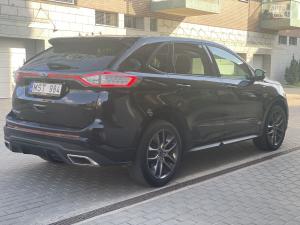 Black Ford Edge 2018 in Vilnius, with an engine capacity of 2.00 L and mileage of 175 thousand km for 18600 €, photo 3 on AUTOMOTO.COM.LV