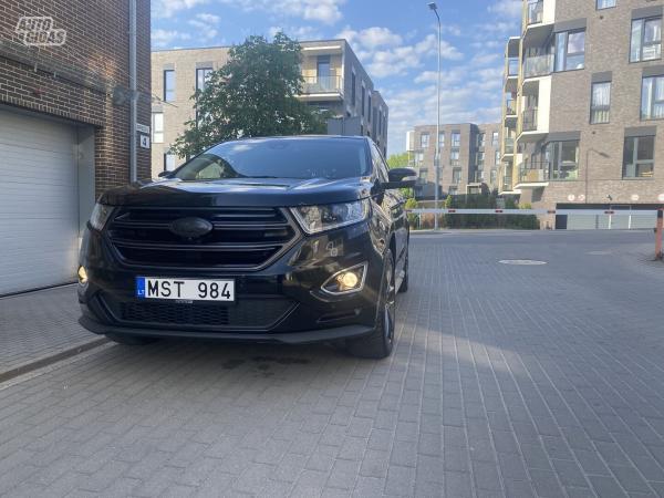 Black Ford Edge 2018 in Vilnius, with an engine capacity of 2.00 L and mileage of 175 thousand km for 18600 €, photo 8 on AUTOMOTO.COM.LV