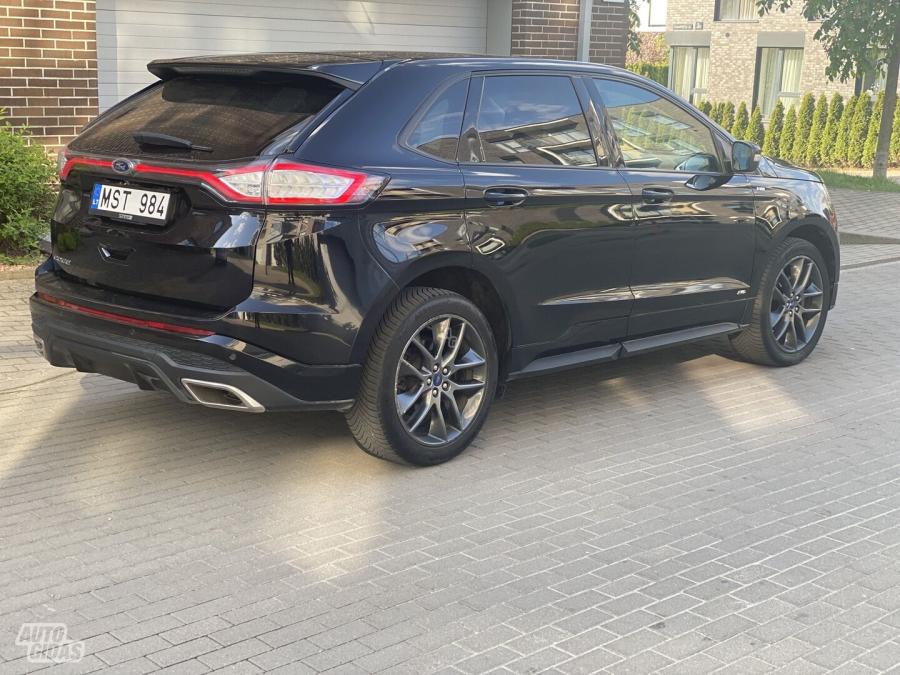 Black Ford Edge 2018 in Vilnius, with an engine capacity of 2.00 L and mileage of 175 thousand km for 18600 €, photo 18 on AUTOMOTO.COM.LV