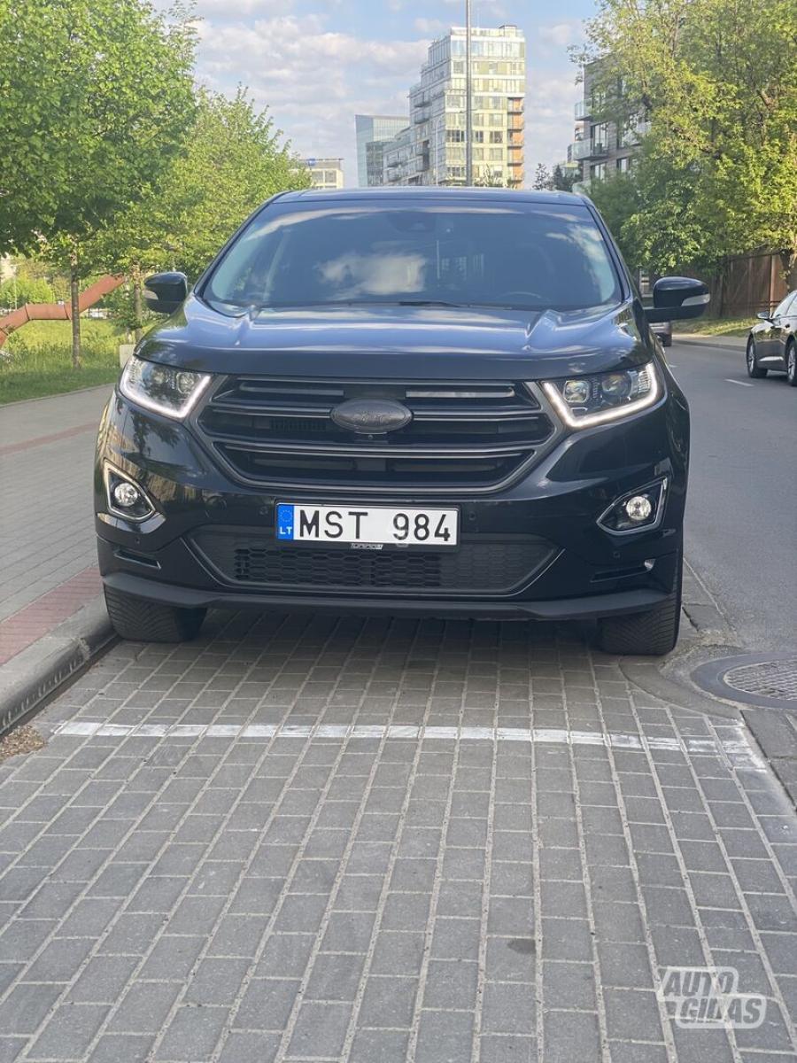 Black Ford Edge 2018 in Vilnius, with an engine capacity of 2.00 L and mileage of 175 thousand km for 18600 €, photo 23 on AUTOMOTO.COM.LV