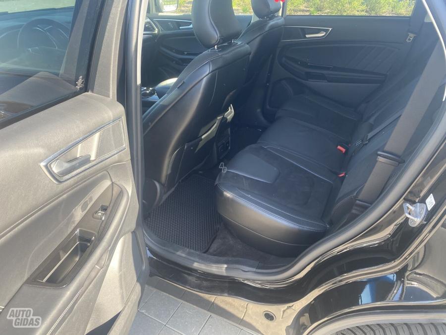Black Ford Edge 2018 in Vilnius, with an engine capacity of 2.00 L and mileage of 175 thousand km for 18600 €, photo 24 on AUTOMOTO.COM.LV