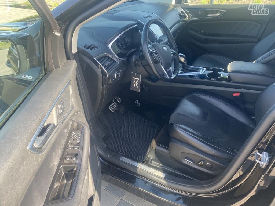 Black Ford Edge 2018 in Vilnius, with an engine capacity of 2.00 L and mileage of 175 thousand km for 18600 €, photo 25 on AUTOMOTO.COM.LV