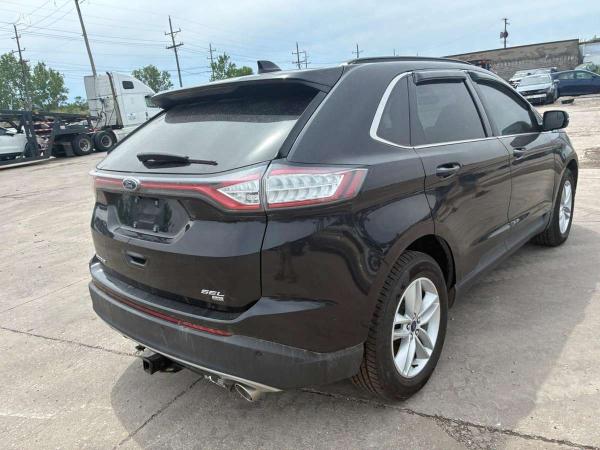 Black Ford Edge 2018 in Kretinga, with an engine capacity of 3.50 L and mileage of 131 thousand km for 10000 €, photo 2 on AUTOMOTO.COM.LV
