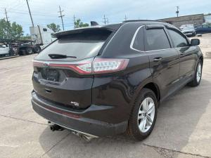 Black Ford Edge 2018 in Kretinga, with an engine capacity of 3.50 L and mileage of 131 thousand km for 10000 €, photo 3 on AUTOMOTO.COM.LV