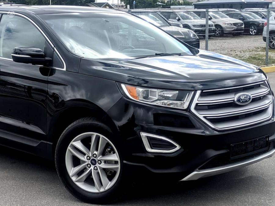 Black Ford Edge 2018 in Kretinga, with an engine capacity of 3.50 L and mileage of 153 thousand km for 15500 €, photo 5 on AUTOMOTO.COM.LV