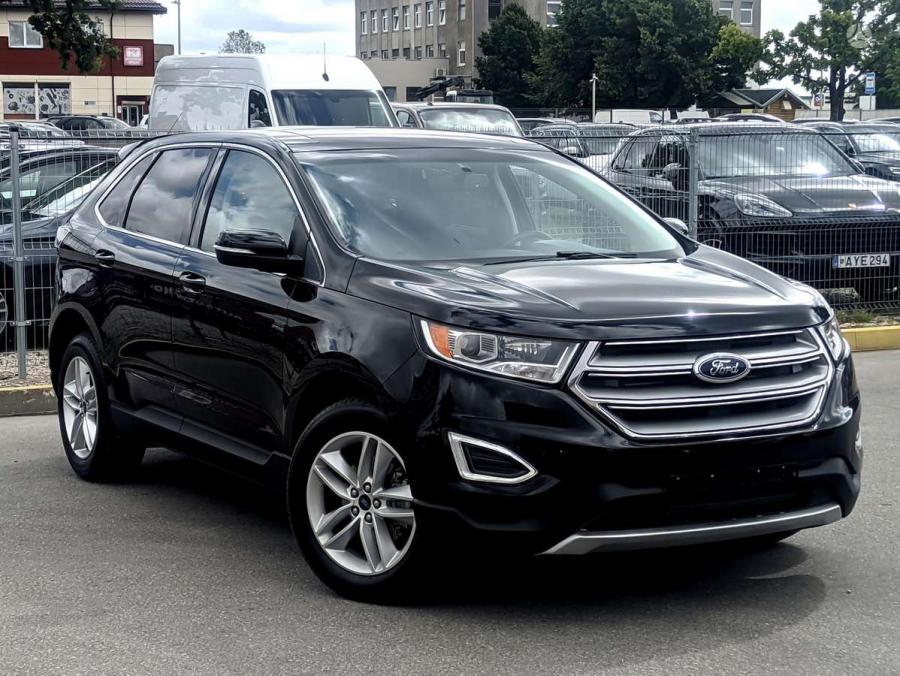 Black Ford Edge 2018 in Kretinga, with an engine capacity of 3.50 L and mileage of 153 thousand km for 15500 €, photo 6 on AUTOMOTO.COM.LV
