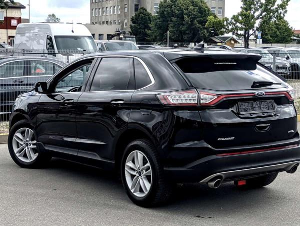 Melns Ford Edge 2018 Kretinga, ar dzinēja tilpumu 3.50 L un nobraukumu 153 tūkst. km par 15500 €, foto 8 vietnē AUTOMOTO.COM.LV