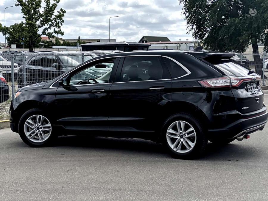 Black Ford Edge 2018 in Kretinga, with an engine capacity of 3.50 L and mileage of 153 thousand km for 15500 €, photo 12 on AUTOMOTO.COM.LV
