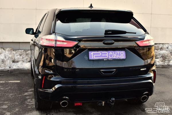 Black Ford Edge 2019 in Kretinga, with an engine capacity of 2.00 L and mileage of 64 thousand km for 23500 €, photo 8 on AUTOMOTO.COM.LV