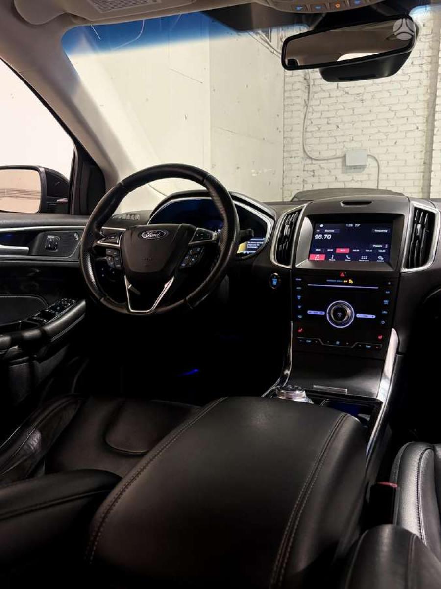 Melns Ford Edge 2019 Klaipėda, ar dzinēja tilpumu 2.00 L un nobraukumu 97 tūkst. km par 18500 €, foto 3 vietnē AUTOMOTO.COM.LV