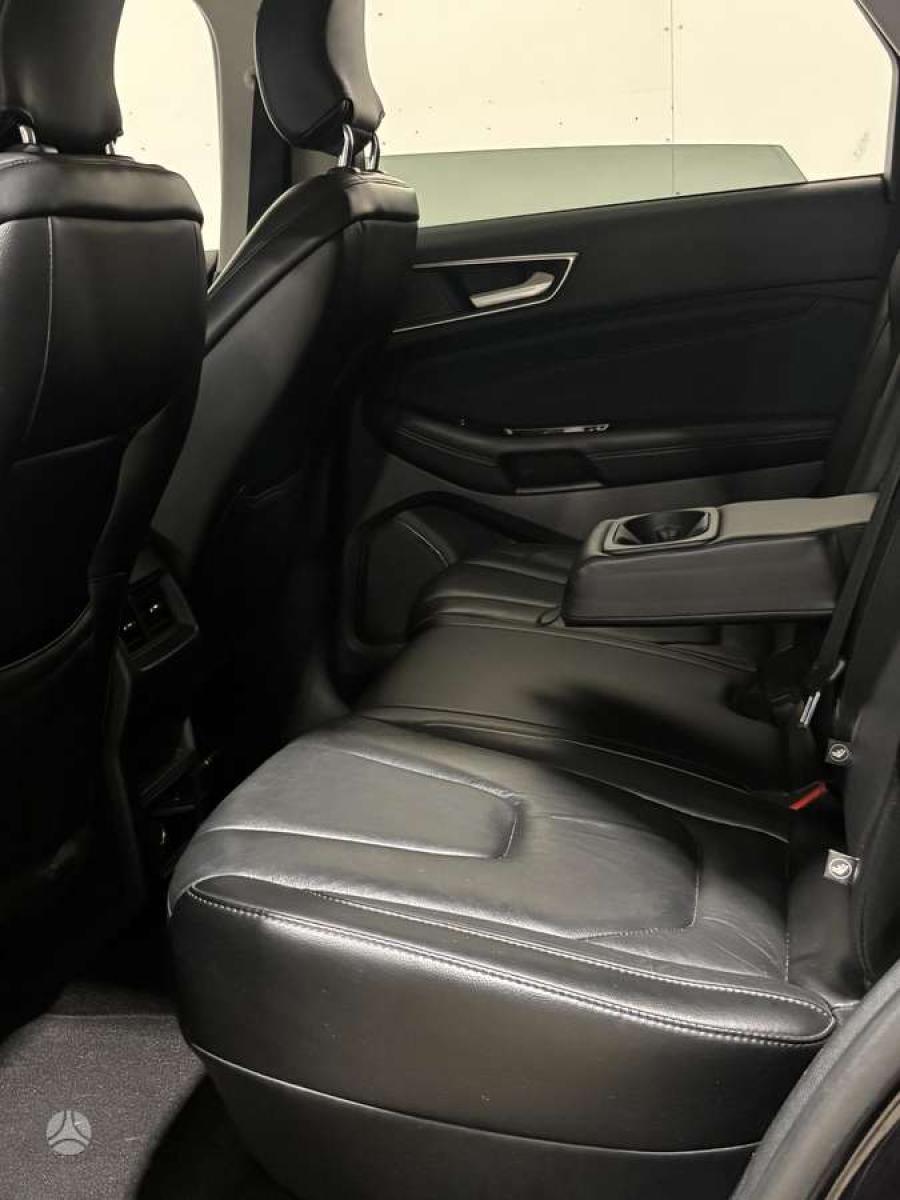 Melns Ford Edge 2019 Klaipėda, ar dzinēja tilpumu 2.00 L un nobraukumu 97 tūkst. km par 18500 €, foto 16 vietnē AUTOMOTO.COM.LV