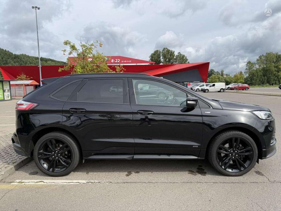 Melns Ford Edge 2019 Viļņa, ar dzinēja tilpumu 2.00 L un nobraukumu 96 tūkst. km par 24990 €, foto 3 vietnē AUTOMOTO.COM.LV