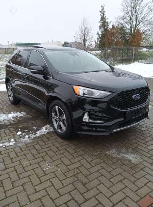 Black Ford Edge 2020 in Radviliskis, with an engine capacity of 2.00 L and mileage of 106 thousand km for 16400 €, photo 6 on AUTOMOTO.COM.LV