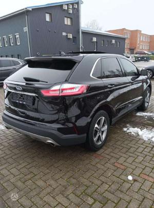 Black Ford Edge 2020 in Radviliskis, with an engine capacity of 2.00 L and mileage of 106 thousand km for 16400 €, photo 11 on AUTOMOTO.COM.LV