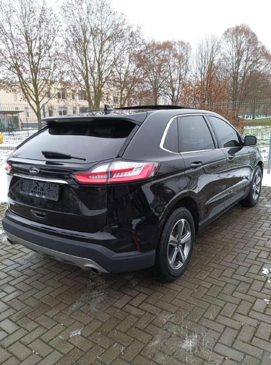 Black Ford Edge 2020 in Radviliskis, with an engine capacity of 2.00 L and mileage of 106 thousand km for 16400 €, photo 15 on AUTOMOTO.COM.LV