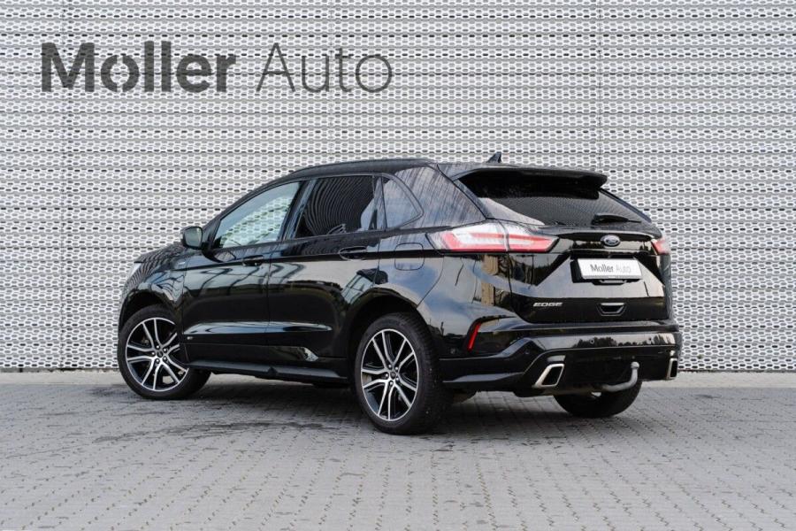 Black Ford Edge 2020 in Marupe, with an engine capacity of 2.00 L and mileage of 172 thousand km for 18750 €, photo 4 on AUTOMOTO.COM.LV