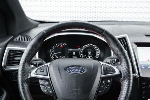 Black Ford Edge 2020 in Marupe, with an engine capacity of 2.00 L and mileage of 172 thousand km for 18750 €, photo 16 on AUTOMOTO.COM.LV